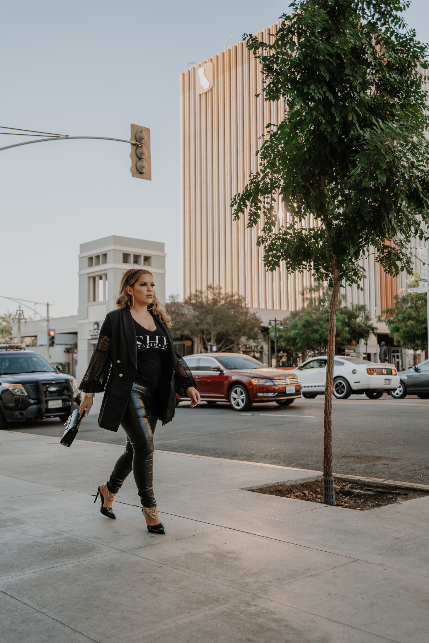 Meet Reonna Green: The Attorney Who Wears Gold Hoops To The Courtroom ...