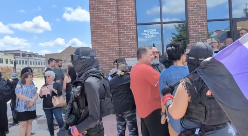 Armed Volunteers Guard Drag Brunch Amid Protests In Texas - Blavity