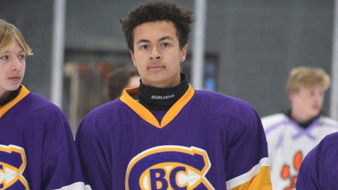 Colin Brown, A High-School Hockey Player In St. Louis, Has Died After ...