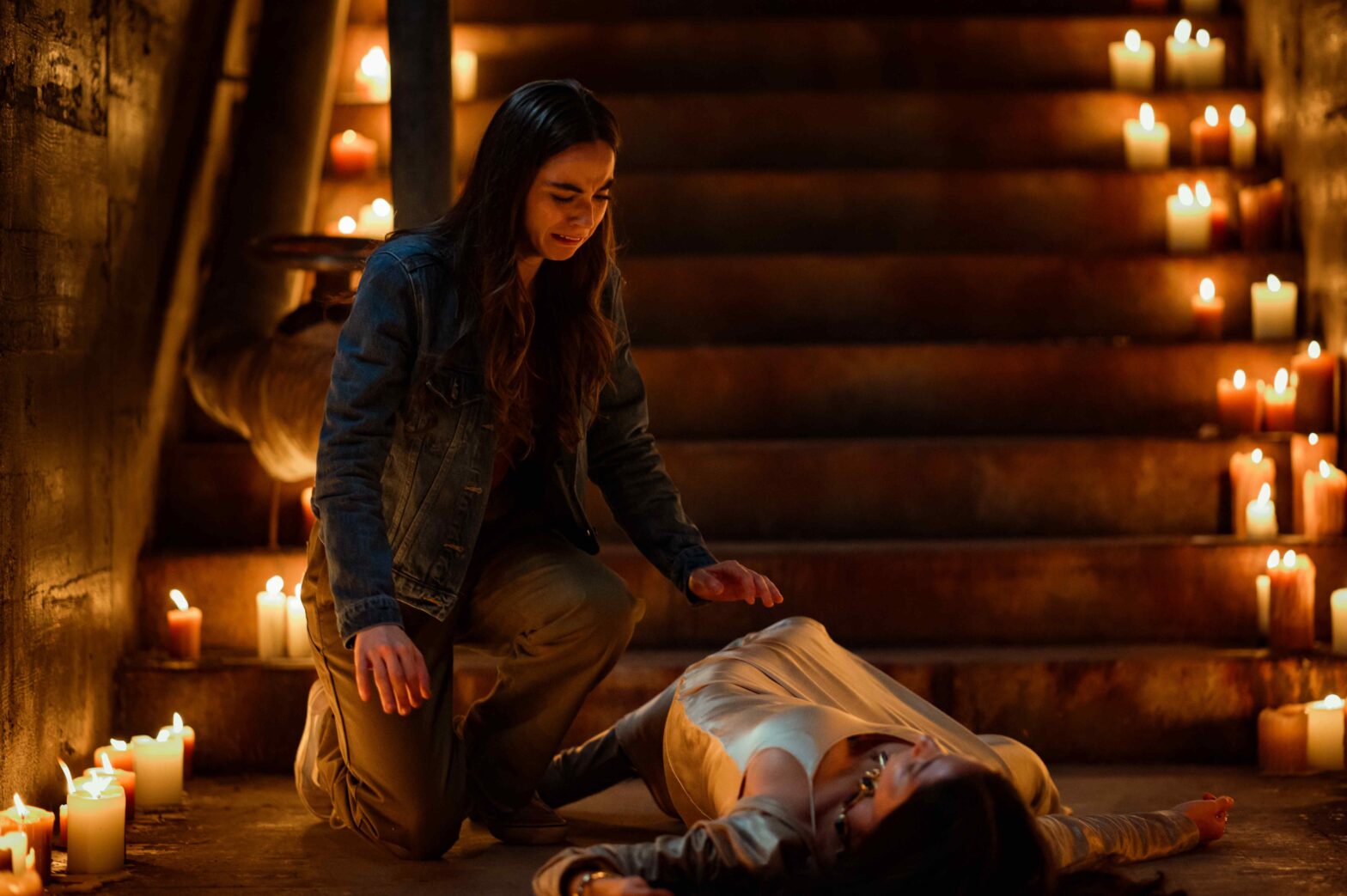 'Yellowjackets' Season 3 Ending, Explained: Reveals For Antler Queen, Pit Girl, Lottie’s Killer ...